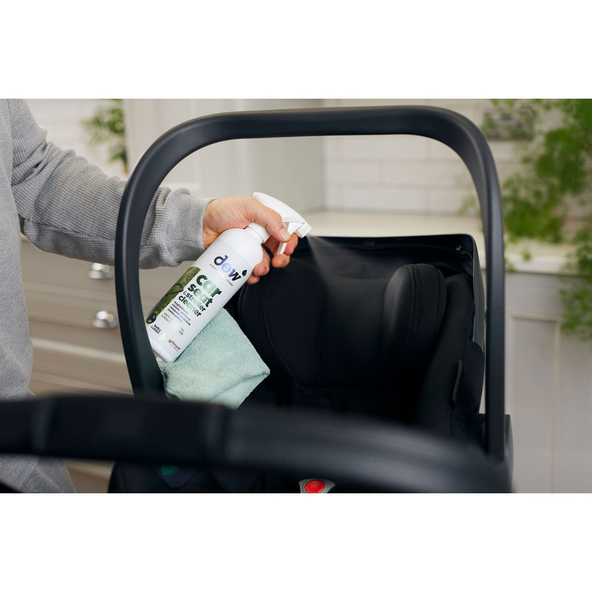 Dew Car Seat & Stroller Cleaner 500ml – Bloom Connect NZ